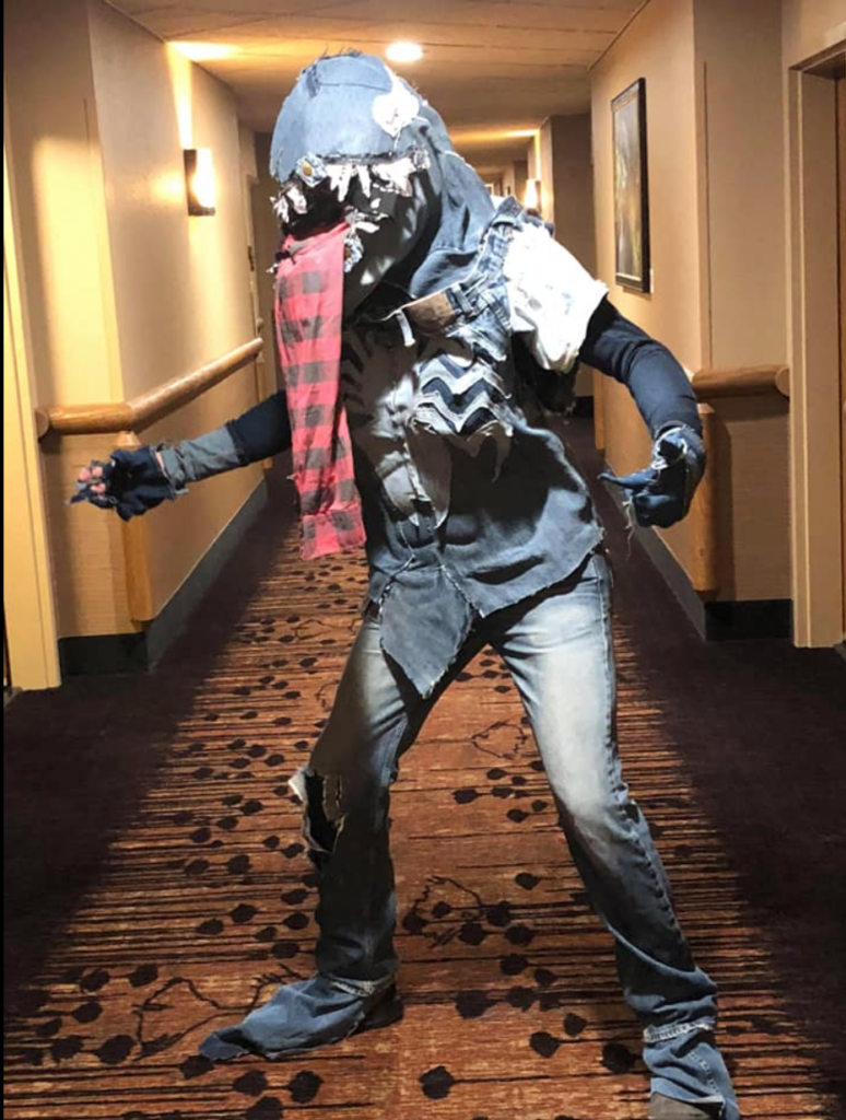 Sexy Male Cosplay Spotlight – Captain Wolfie